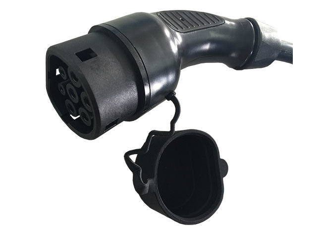 32A 3 Phase 5m Type 2 To Type 2 EV Charging Cable With Type 2 Female Plug