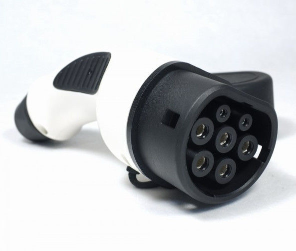 480V 3 Phase 22kw EV Charge Cable Type 2 Fast Charging Female Plug